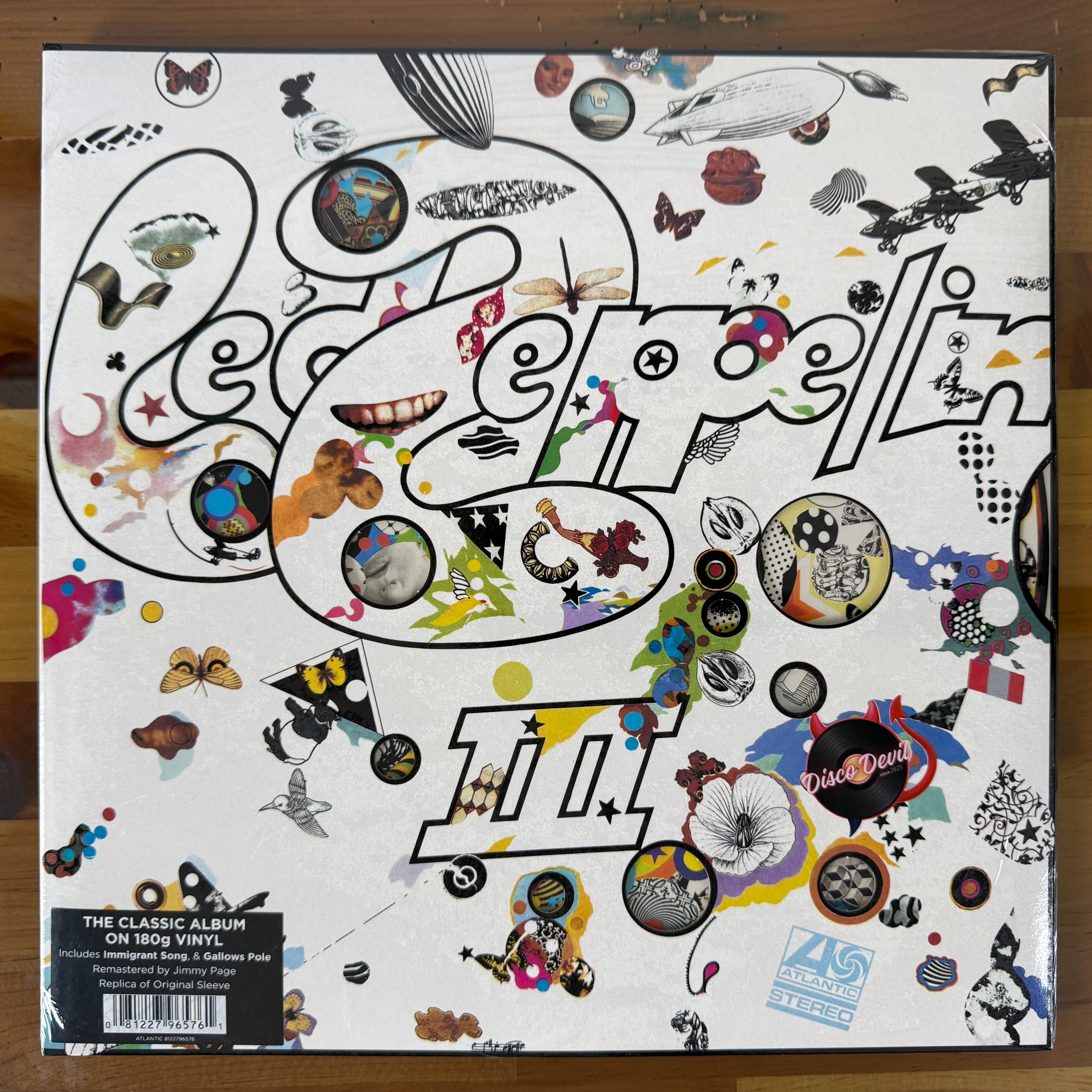 Led Zeppelin - Led Zeppelin III – Disco Devil | Página Oficial